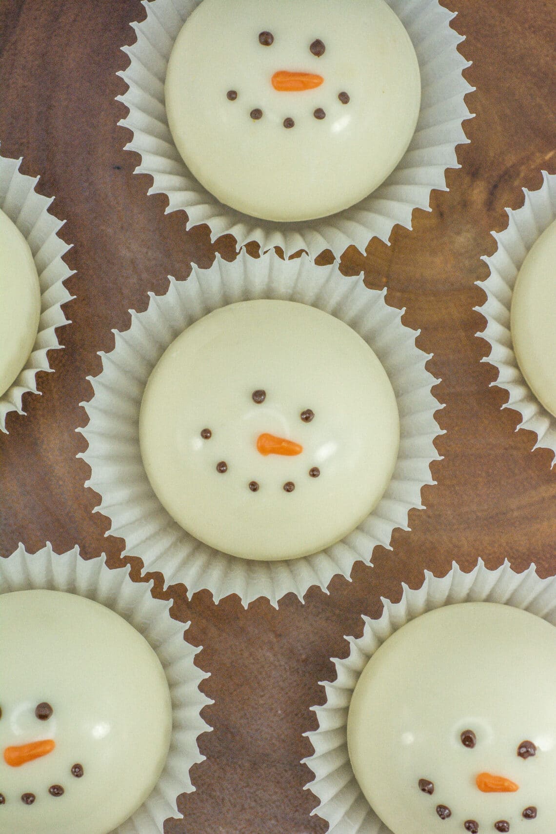 Melting Snowman Hot Chocolate Bombs — Thrifty Mommas Tips